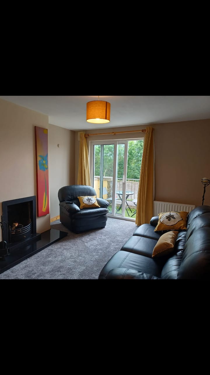 Entire Townhouse In Westport Co Mayo - Westport