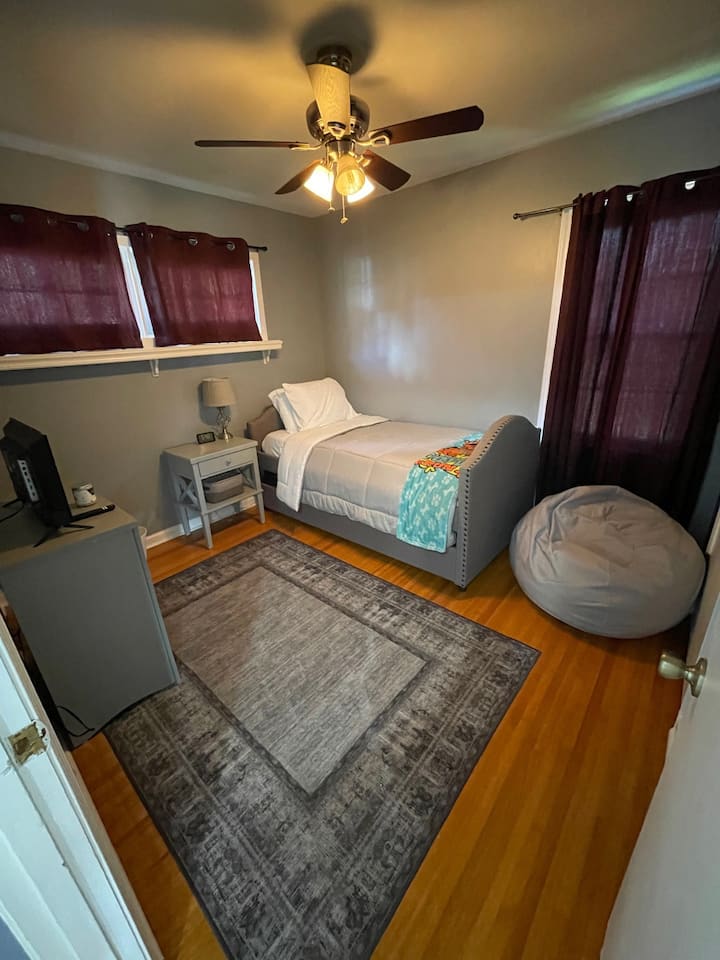 The Duke House - Memphis, TN