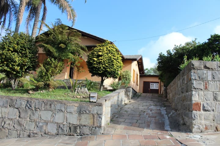 Recanto Do Moreira No Centro De Gramado - Rs - Gramado