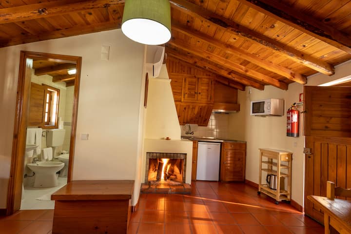 Casa De Montanha Com Lareira - Seia