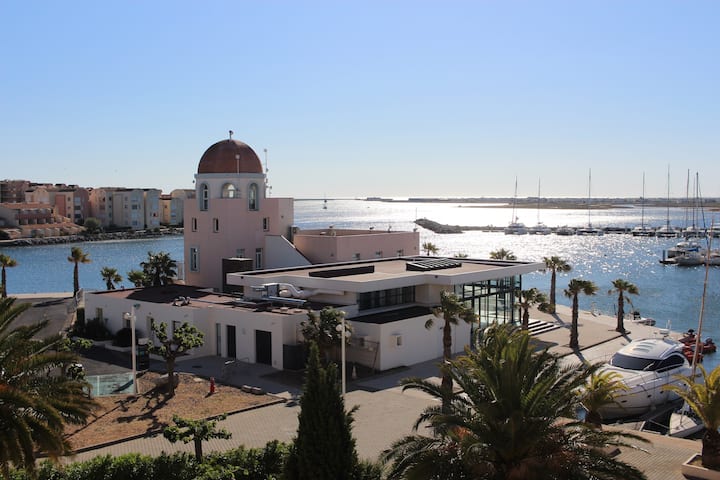 Appartement Vue Port Avec Parking Privé - Gruissan
