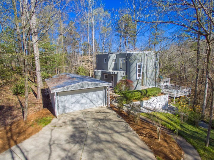 Modern Home On Lake Hartwell; Close To Clemson! - Pendleton, SC