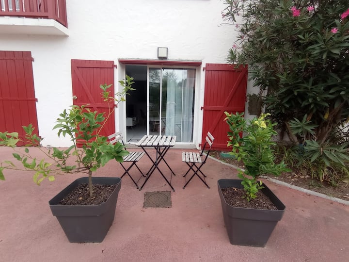 Studio Meublé Dans Maison Basque - Arcangues