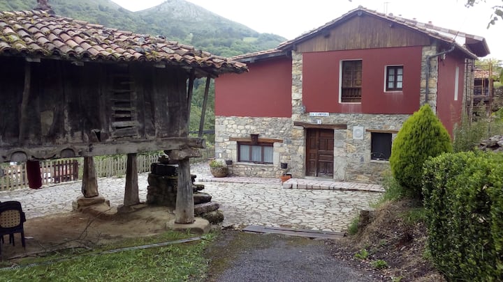 Casa  Anita, Casa Rural 10 P  Ca335as - Ribadesella