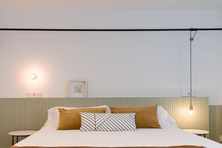 Seis Aldabas- The Studio- Perfect For 2 - Santiago de Compostela