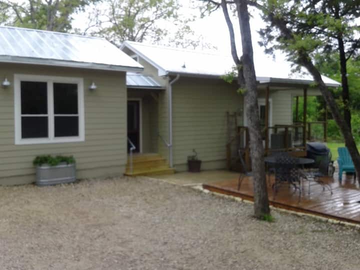 The Aggie Country Casita - Bryan, TX
