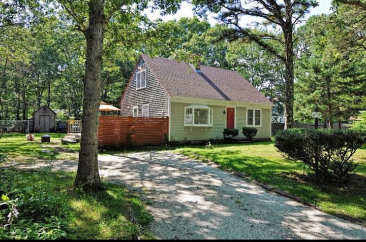 Cheerful 4-bedroom Home Minutes Drive To Beach. - Sandwich, MA