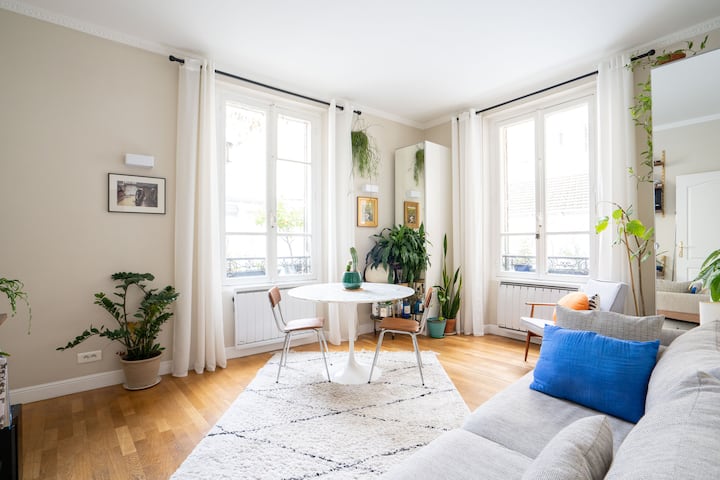 Bright, Modern, Central Location - Paris