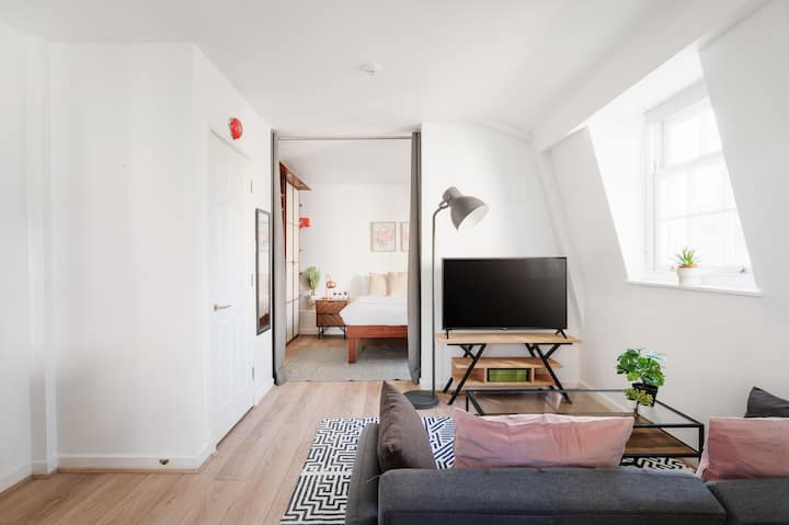 Homely 1 Bedroom Apartment In Leicester Square - Londres