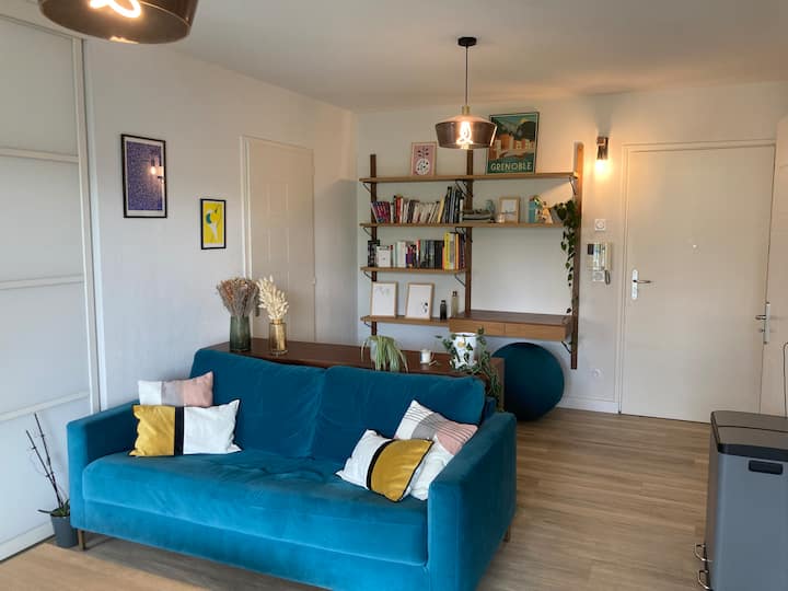Appartement Moderne Et Cosy Avec Grande Terrasse - Annecy
