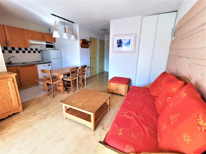 Appartement De 35m2 Avec Wifi, Idéal Cure Et Ski - Bagnères-de-Luchon