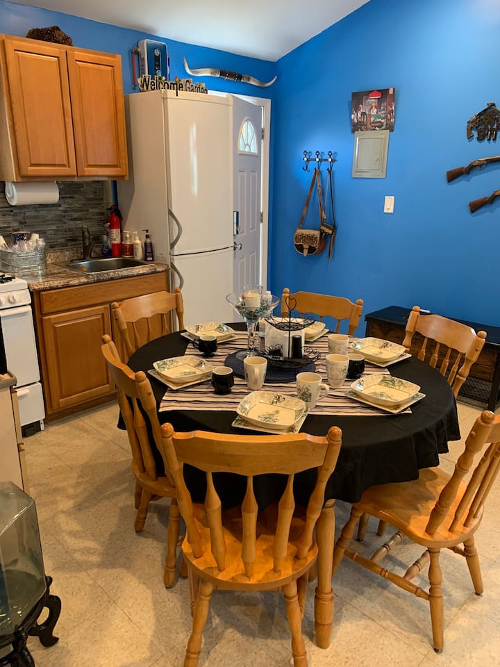 Complete Studio 3 Beds Near Nyc Park On Property - Paterson, NJ
