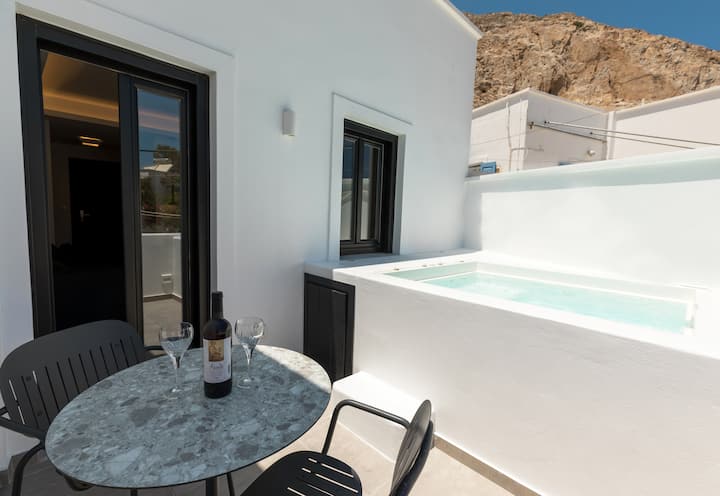 Nostos Apartments Kamari | Hermes - Santorini