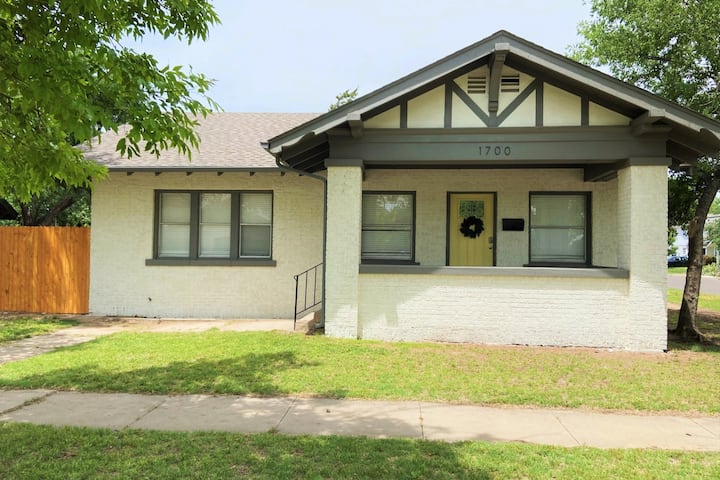 Urban Hideaway - Cozy & Remodeled 2 Br! - Amarillo, TX