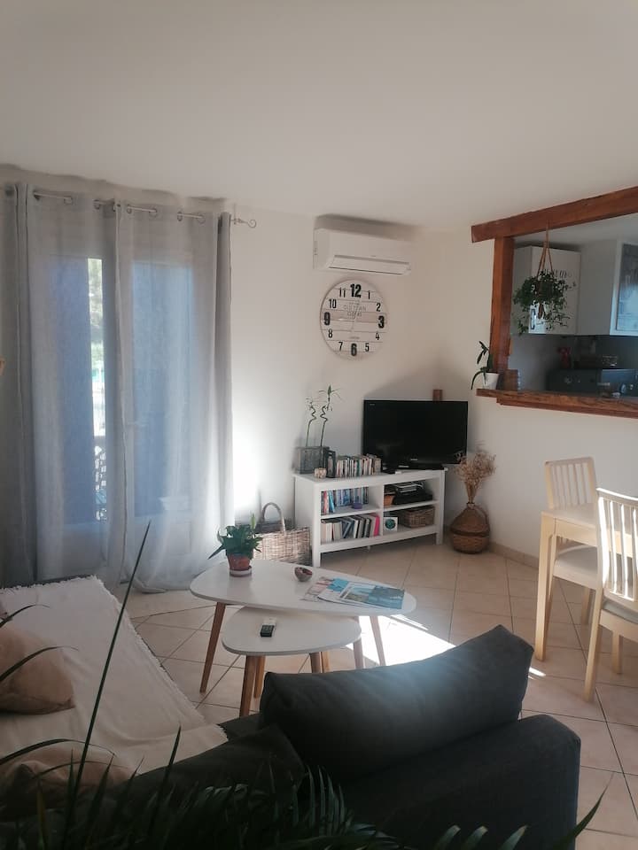 Bel Appartement Dans Maison  Atypique. - La Cadière-d'Azur