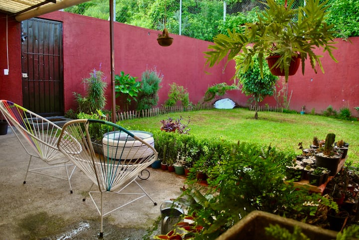 Bedroom With Aromatic Garden. Independent Access - Morelia
