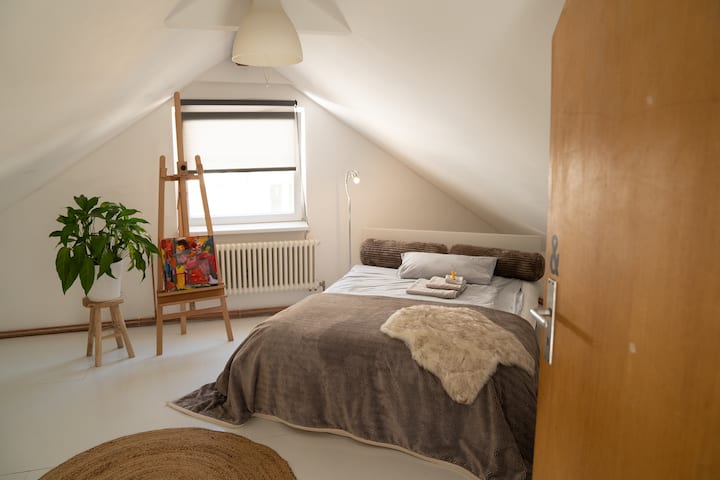 Maisonette Mit  Loft-charakter In Stgt. West/mitte - Stuttgart