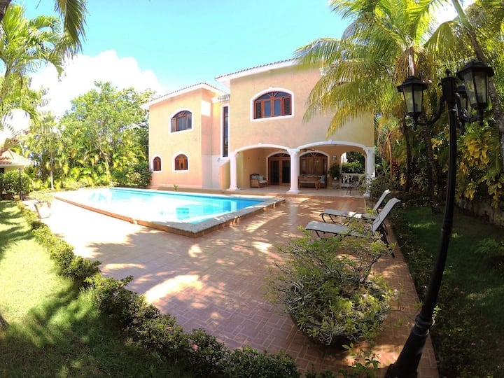 4 Bedrooms Villa With Private Beautiful Pool - Sosúa