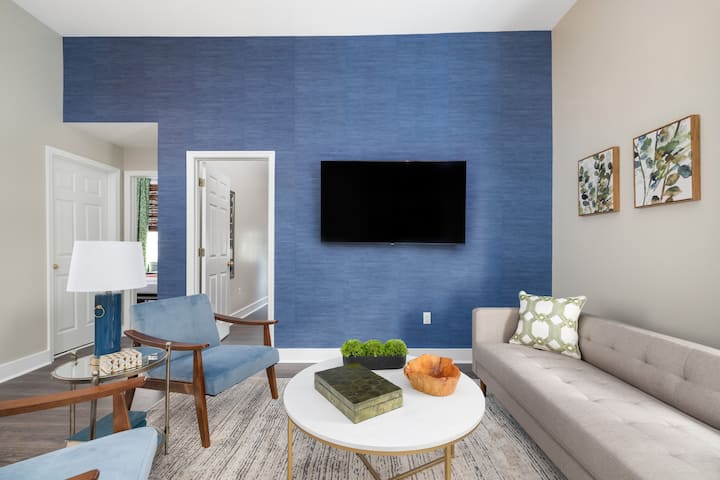 Azalea Suite 2beds/1bath With Free Parking - Charleston, SC