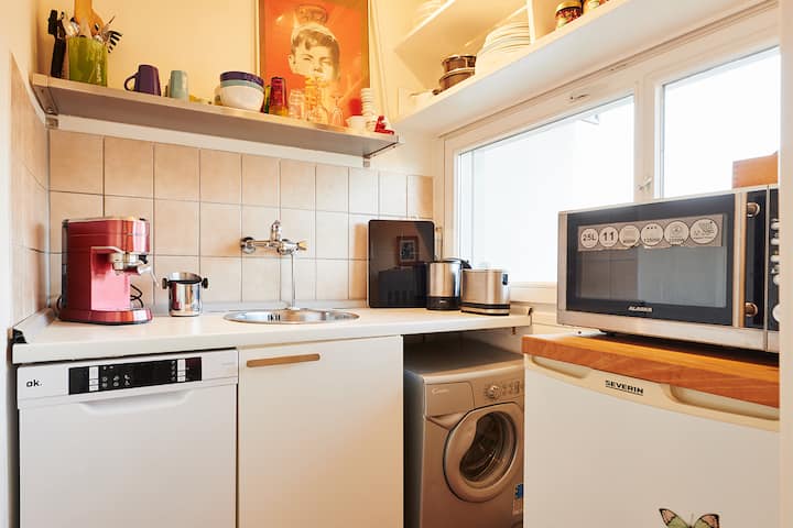 Cocoon Apartment In 6 Min Bahn In Der Altstadt - Düsseldorf