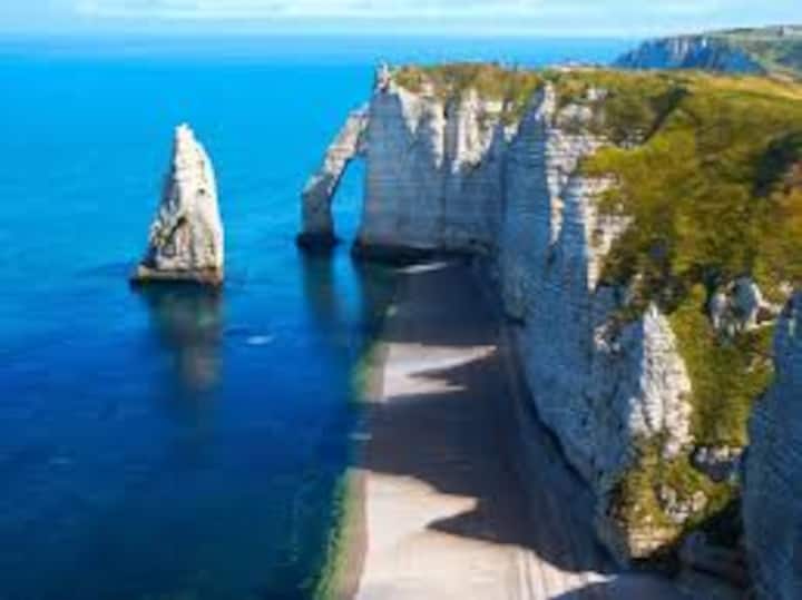 Voilier Tout Confort,port Centre De Fécamp. - Fécamp