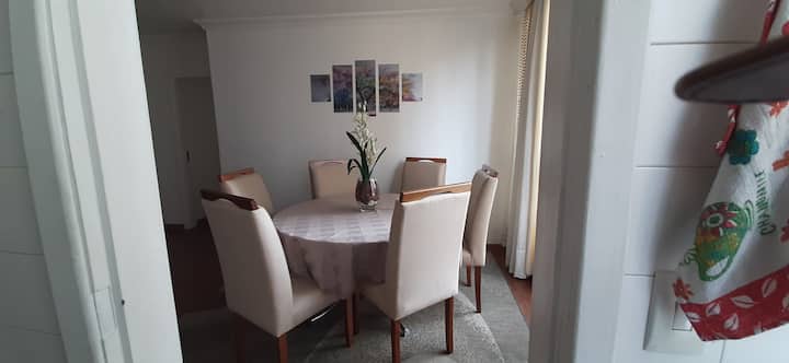 Apartamento Aconchegante No Coração De Curitiba - Curitiba