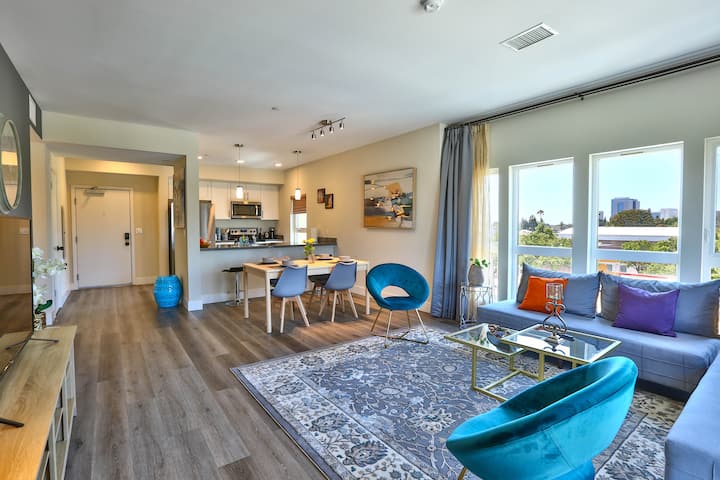 2b2b Top Floor Oversized Unit Extra Space 412 Ha - San Jose, CA