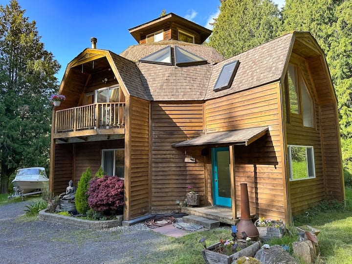 Unique And Secluded Geodesic Dome With Hot Tub! - Roche Harbor, WA
