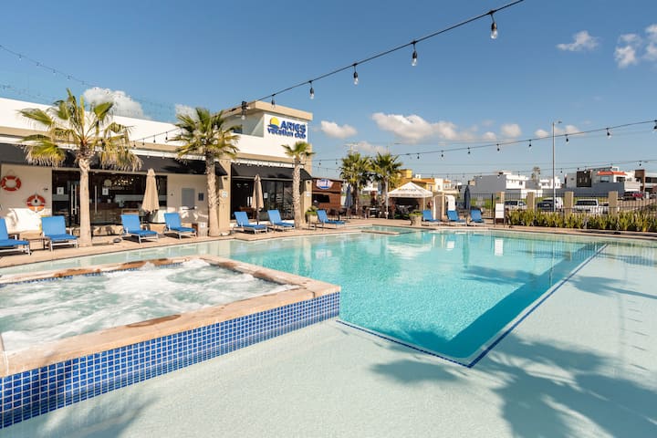 Gated Community 5 Bedrooms 6 Bath - Rosarito