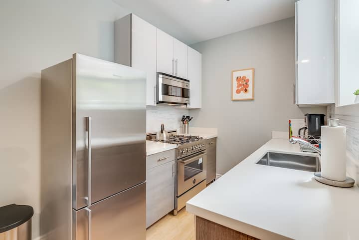 Fast Wifi- Pet Friendly 1-bd W/ Patio In Mission - San Francisco, CA