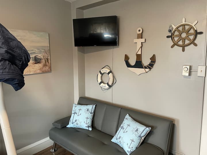 Charming Beachblock Unit In Downtown Ocean City,nj - Ocean View, NJ
