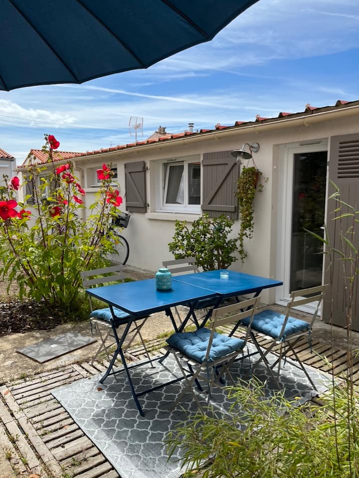 Appartement Plain Pied Sur Jardin - Les Sables-d'Olonne
