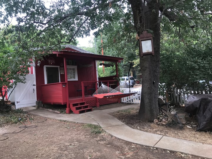 Cozy, Cheerful & Charming Cabin - Historic Julian - Julian, CA