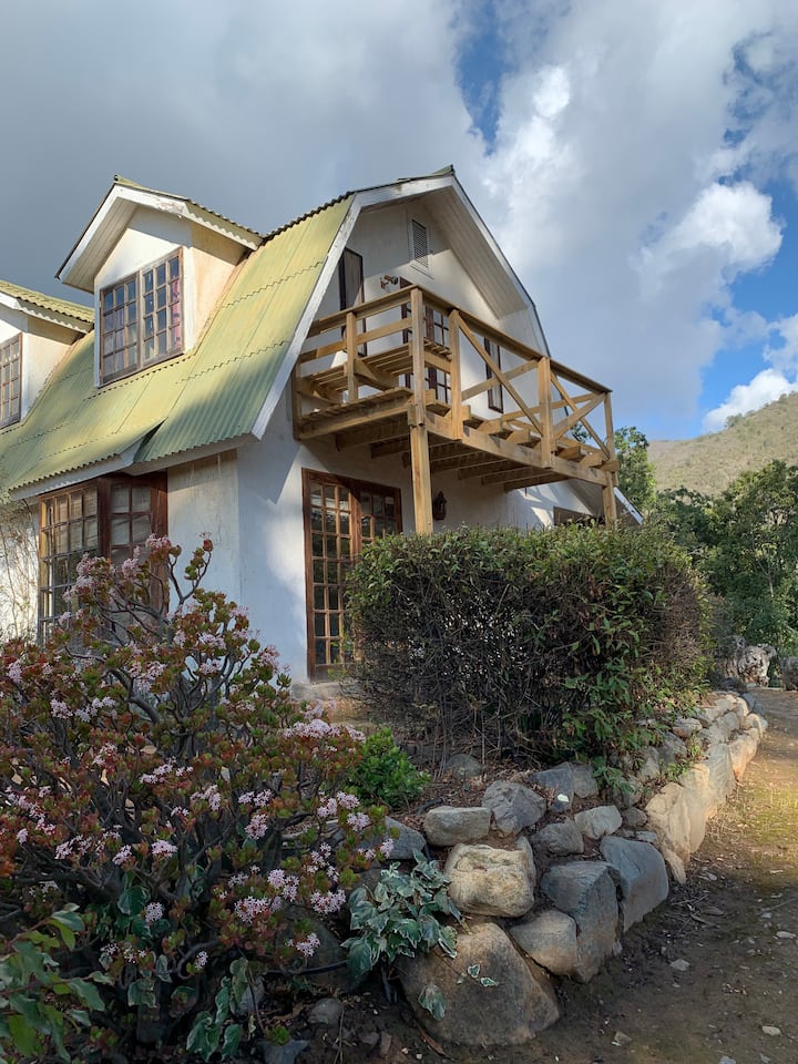 Agradable Campo, Con Quincho, Piscina. Familiar - Chile