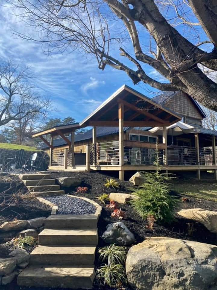 The Clubhouse Cabin~hocking Hills Cabins & Resort - Logan, OH