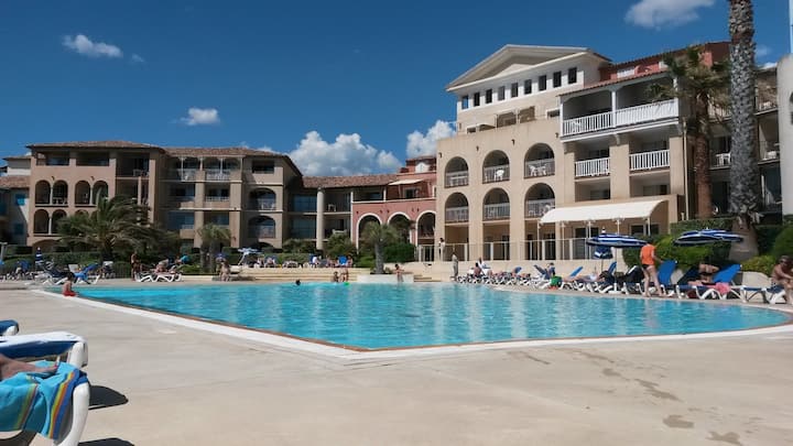 Beau T3 Climatisé Avec Piscine A 50m De La Plage - Six-Fours-les-Plages