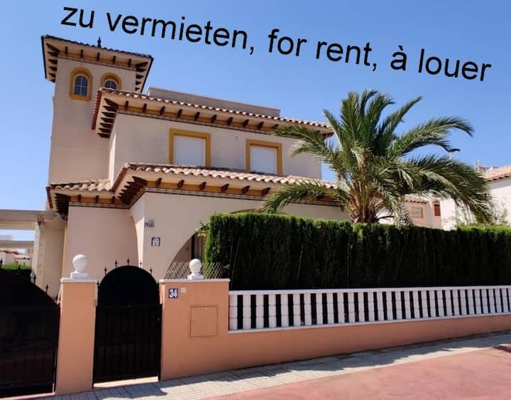 Beautiful Detached Villa, Not A Quad House - La Marina