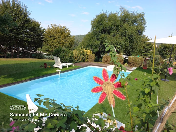 Lavande (Piscine Chauffée à 28° C ) - Montignac