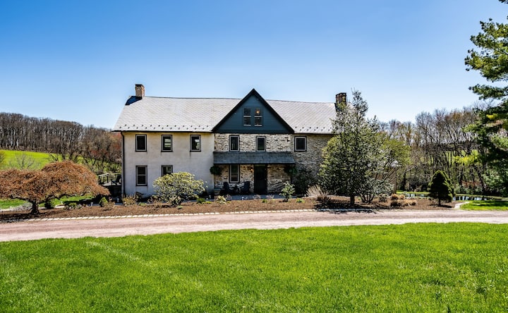 Historic Buck Run Farmhouse - Kennett Square, PA