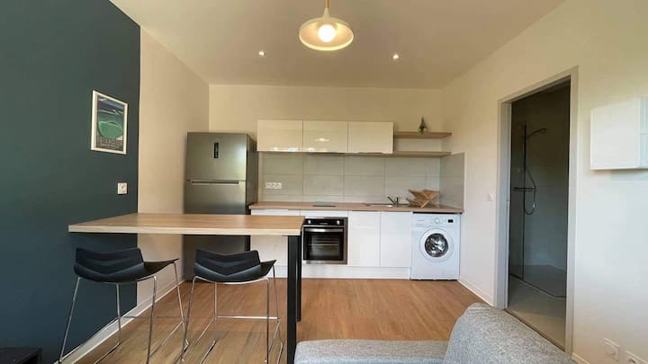 Appartement F2 Moderne Avec Jardin - New Caledonia