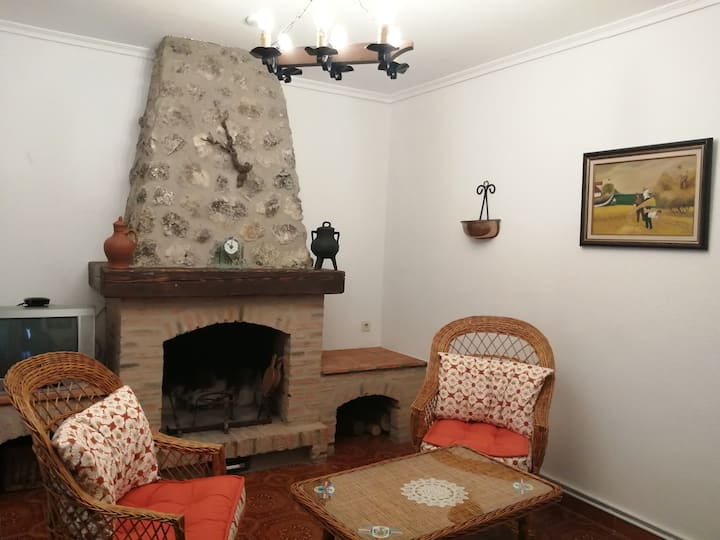 Alojamiento V.ut. Acogedor Con Chimenea - Nava del Rey
