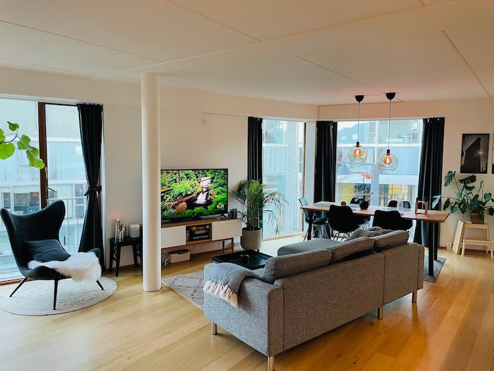 Big & Modern Apartment - Central Location - Copenhagen