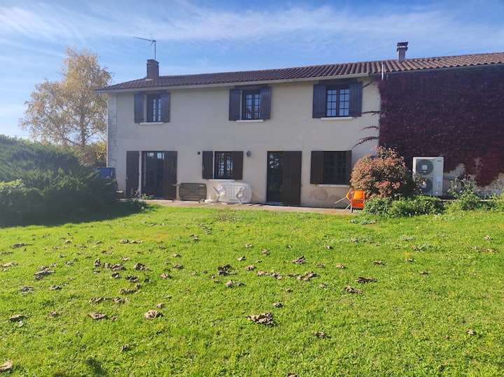 Maison Familiale Avec Grand Jardin Arboré - Périgueux