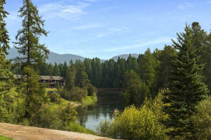New 3 Bedroom Townhouse On The Whitefish River - Whitefish, MT