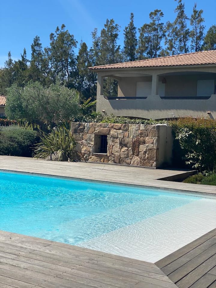 Appartement Moderne En Résidence Avec Piscine - Porto-Vecchio
