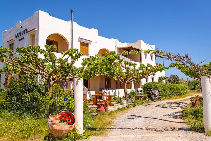 Aeolos Studio 4 - Frangokastello, Sfakia, Crete - Crète