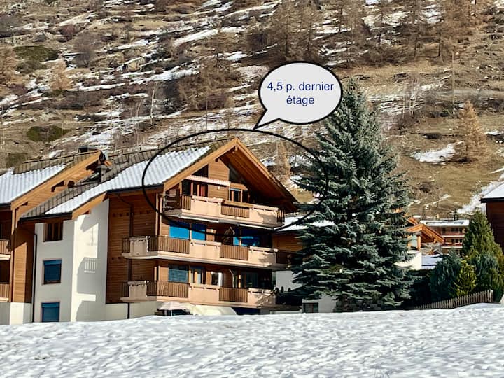 4, 5 Pièces En Attique
5 Lits, Dont 1 Double - Randa