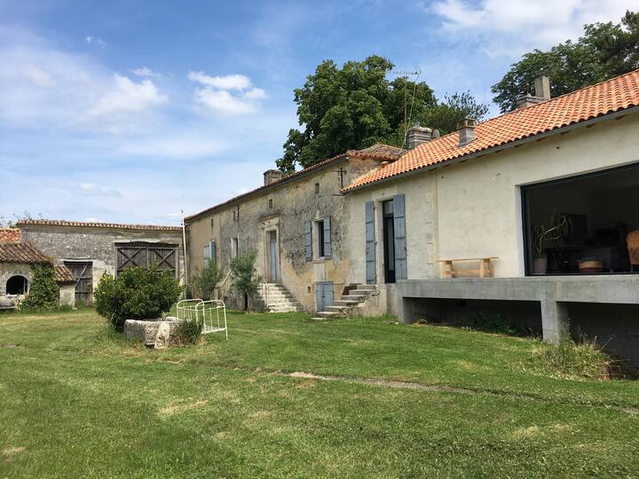 Maison Du Bonheur - Angoulême