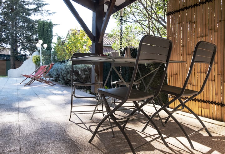 Chaleureuse Dépendance Mansardée 26 M² à Libourne - Saint-Émilion