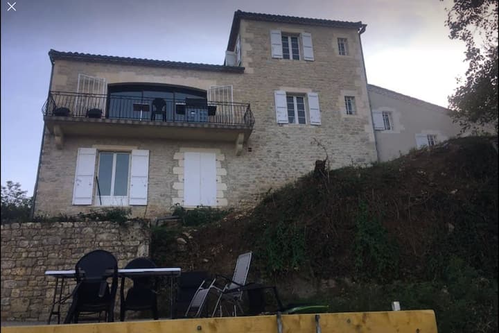 Superbe Appartement Sur Le Lot - Duravel